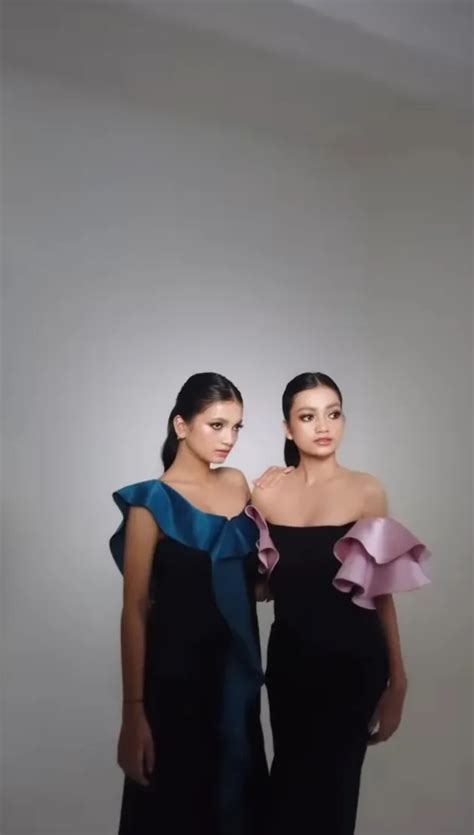 7 Styles Of Photography Of Queen Sofya And Her Sister Bulan Sofya Who Are Called Like Twins