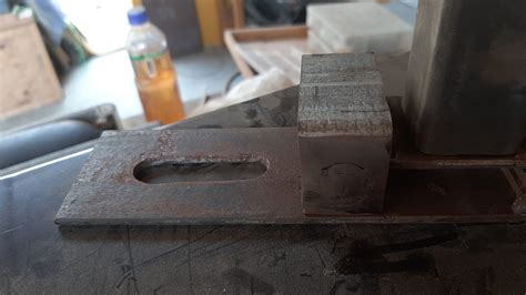 Engineering Can Mild Steel Square Tubing 33x33mm Square With 2mm