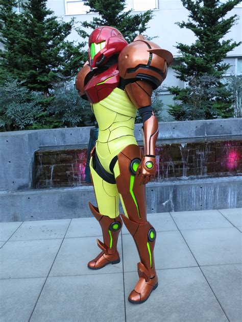 Mind Blowing Metroid Cosplay By Talaaya — Geektyrant