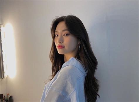 Kpop Ioi And Chungha Image 8685866 On