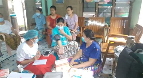 အင်းစိန်မြို့နယ်အတွင်းရှိ သက်ကြီးရွယ်အိုများအား ကျန်းမာရေးစောင့်ရှောက်မ