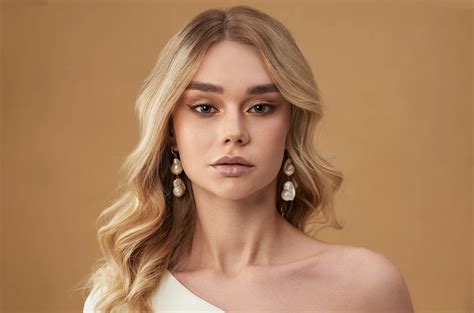 10 Facts About Natural Blonde Hair Gk Hair Uk