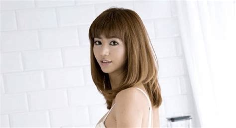 「av林志玲」吸毒被逮 肚子被搞大準備當媽 Nownews 今日新聞 Line Today