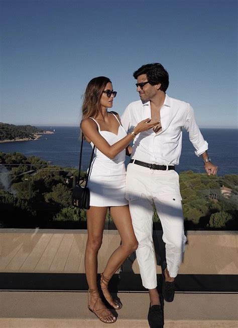Pin By Shanshine On Mini Skirt And Short Short Couple Outfits Couples