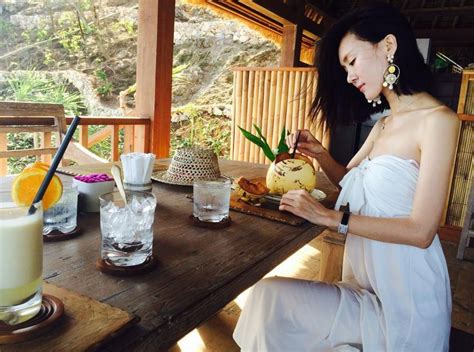 Yang Fei Fei 杨菲菲 Chinese Model Chinese Sirens Yang Fei Fei 杨菲菲 Chinese Model Chinese Sirens