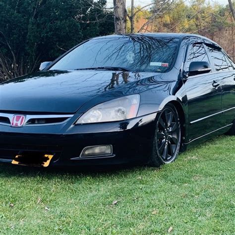 Honda Accord 2007 Black Rims