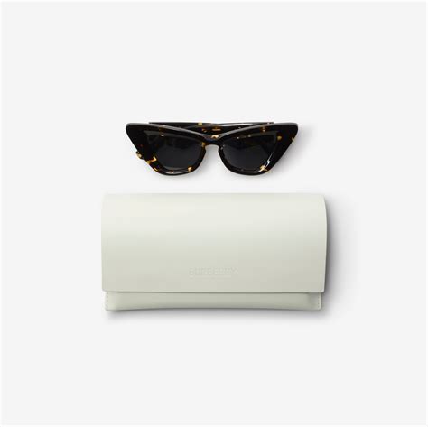 Rose Sunglasses In Tortoiseshell Women Burberry® Official