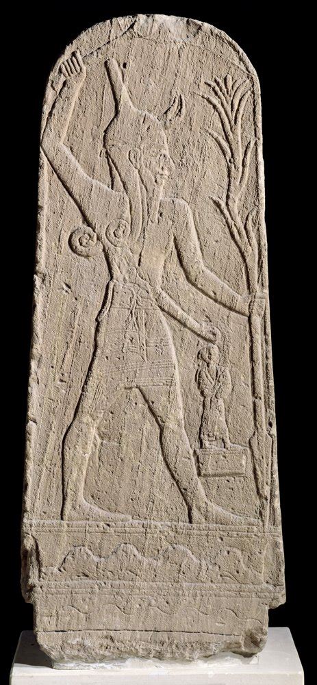 落雷の嵐神バアル、ウガリット（ラスシャムラ）紀元前1350〜1250年（砂岩）