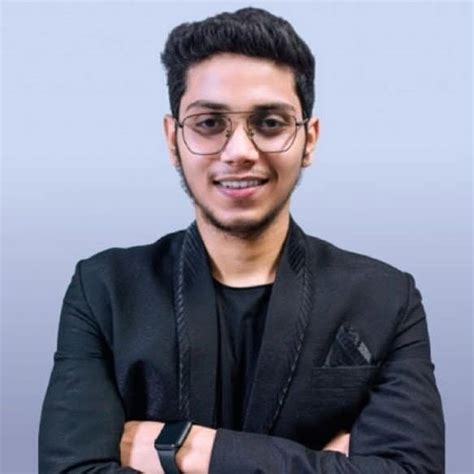 Tabish Khan Fitfaithwell Influencer Muslim Tabish Captures • Threads Say More