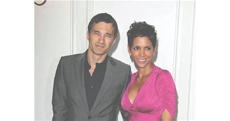 Холи Бери се сгоди за бившия на Кайли