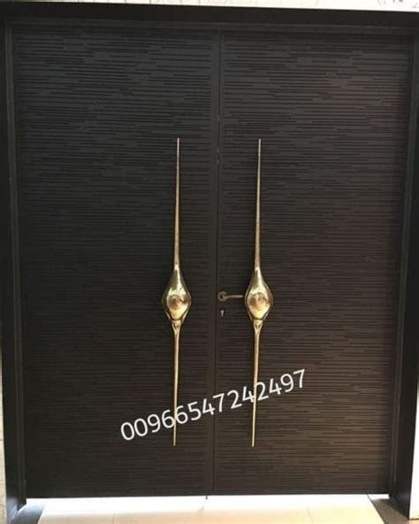 باب حديد بشكل مودرن