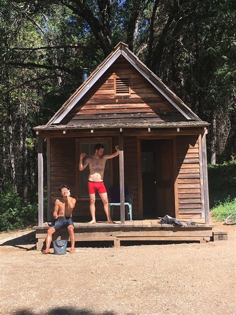 Snowy Monk Malakoff Diggins Shp