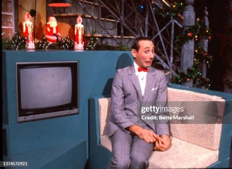 3 985 Pee Wee Herman Photos And High Res Pictures Getty Images