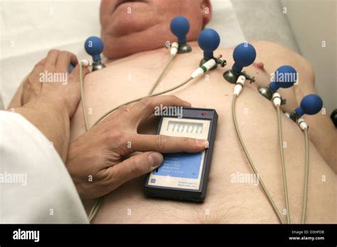 MONITORING A PACEMAKER Stock Photo Alamy