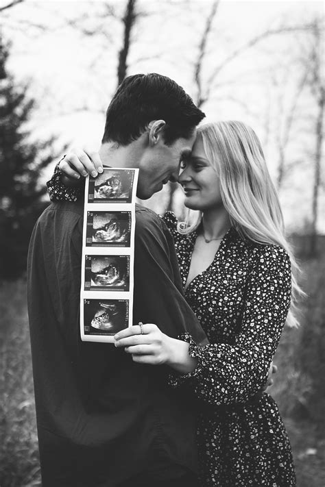 Fall Pregnancy Photoshoot Artofit