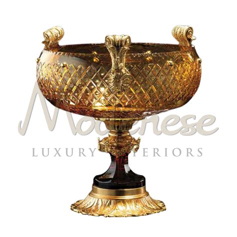 Exquisite Crystal Vase Luxurious Elegance