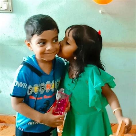 Sandra Sangeetha Youtube