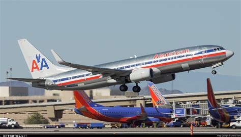 N902nn Boeing 737 823 American Airlines Lorenzo Varin Jetphotos