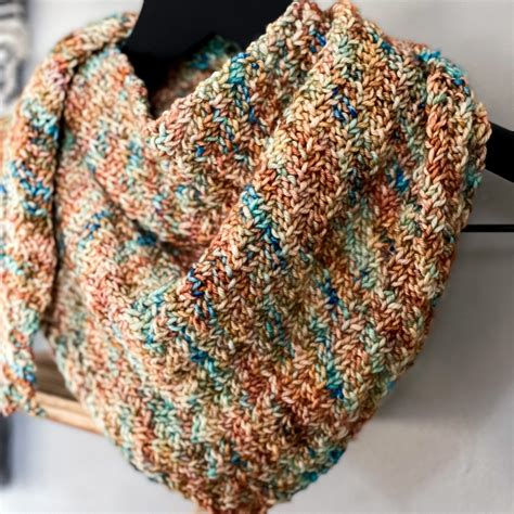 Ridge Mini Shawl Free Knitting Pattern