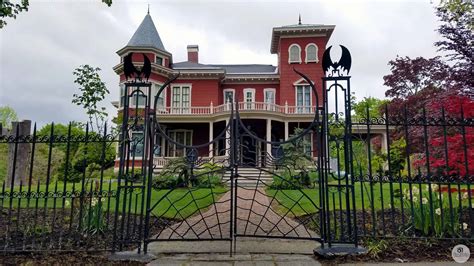 Stephen King House Interior