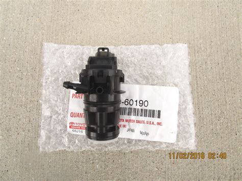 07 16 Lexus Ls460 Ls600l Front Windshield Washer Fluid Motor Pump New