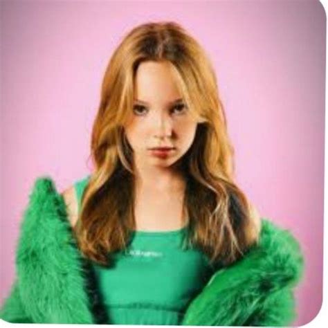 Betsy👑 Betsireal Snapchat Stories Spotlight And Lenses