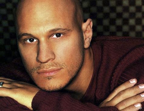 Country Singer And Cancer Survivor Kevin Sharp Dies At 43