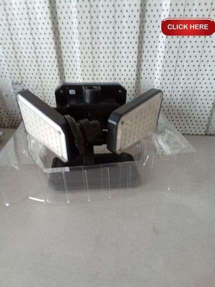 Solar Powered Bionic Flodlight Max Rideau Auctions