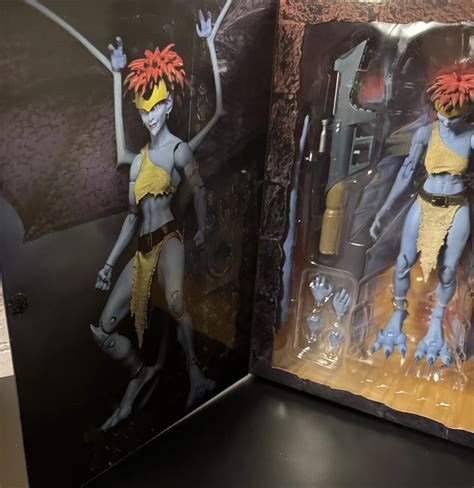 Neca Gargoyles Ultimate Bronx — Three Bees Collectibles Llc Rewind