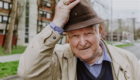 Drago Diklić Uvijek Sam Više Volio Klubove I Male Dvorane Kamenjar