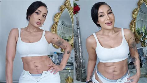 Sassy Sofia Hayat Flaunts Sofia Hayats Hot Photoshoot