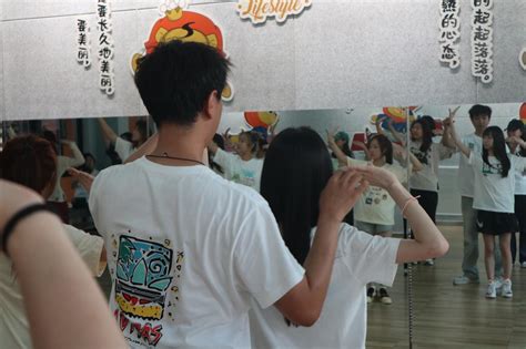 静雅女子学堂第一期之揭秘民族舞！ 泰山科技学院——全国前三 山东第一华东唯一全员书院制大学