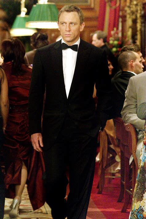 How To Wear A Tuxedo Like James Bond Photos Gq