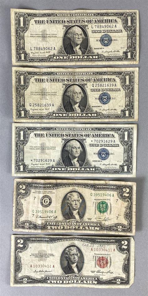 Group Of 1 And 2 Us Bank Notes Auction