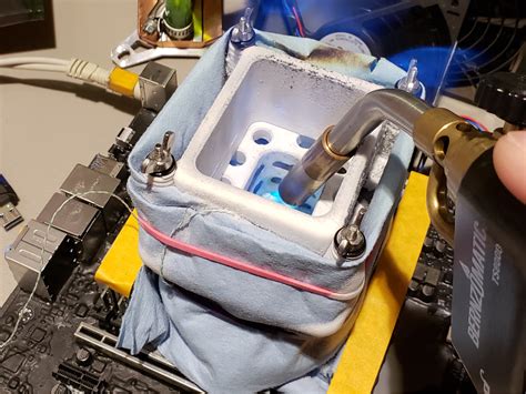 Liquid Nitrogen Computer Cooling System