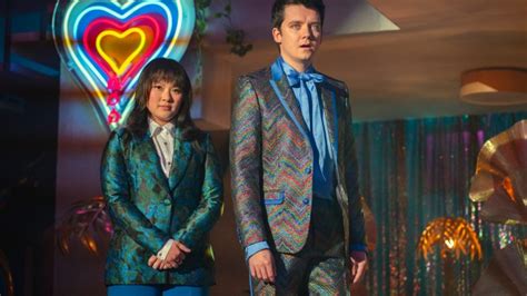 Emma Mackey News On The Sex Education Actress