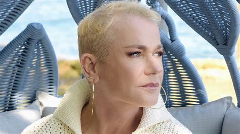Xuxa Revela Condição Que Causa Queda Do Seu Cabelo Caras Brasil