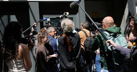 Police Raid Office Of National Rally Party As Part Of Anti Corruption