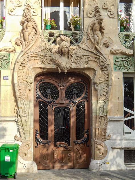 Avenue Rapp 29 12 Cidade E Cultura