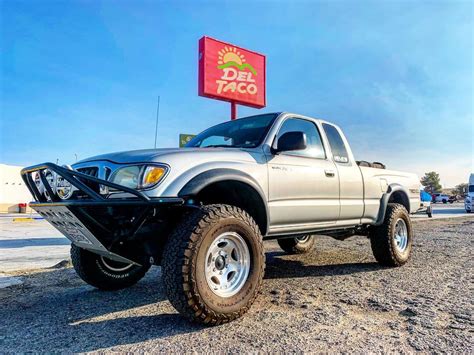 Matt Heltons Super Yota Race Truck Sy4 Race Dezert