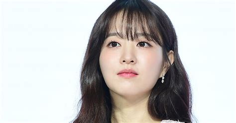 박보영 먹먹한 마음 연말 인사 각자의 방법으로 애도하며 하루하루 보내자 박보영 먹먹한 마음 연말 인사 각자의 방법으로 애도하며 하루하루 보내자
