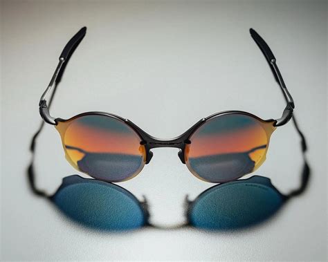 Oakley Resurrects A Pair Of Nostalgic Frames Born From Its Iconic X