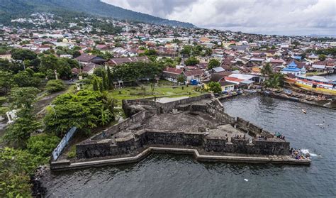 Benteng Kalamata Melihat Jejak Sejarah Dan Pesona Alam Yang Memikat Di