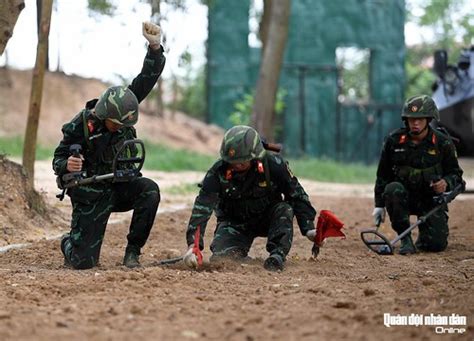 Cb16 Công Trần Flickr