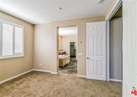 5280 Huckleberry Oak St Simi Valley Ca 93063 Redfin