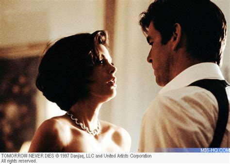 Tomorrow Never Dies Carver