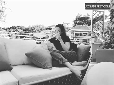 Miriam Dalmazio Feet Aznudefeet
