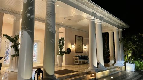 Dune Bar At The Ocean Club Paradise Island Nassau Major Foodie