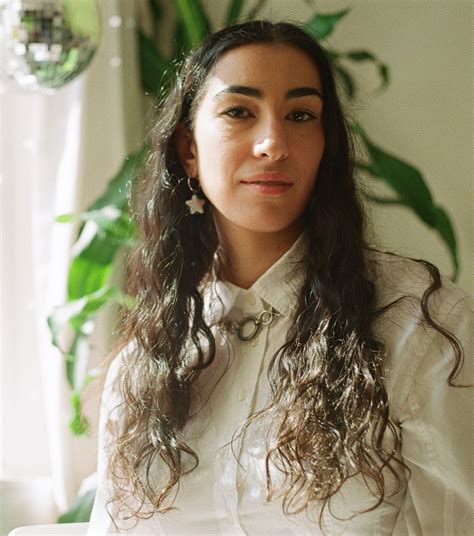 Niloo Calls Out To Her Ancestor Nessa Tinnitist