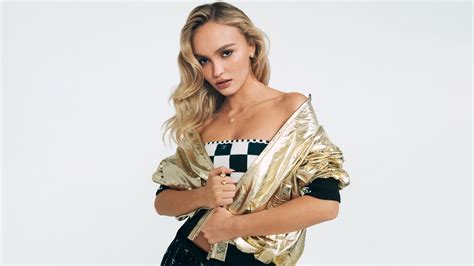 Lily Rose Depp Wallpaper 4k Elle Us 5k 8k American Actress